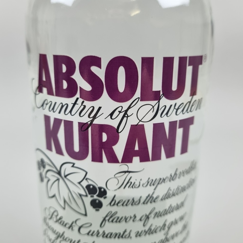 Absolut Kurant Limited Edition Blackcurrant Flavoured Vodka - 1 Litre ...
