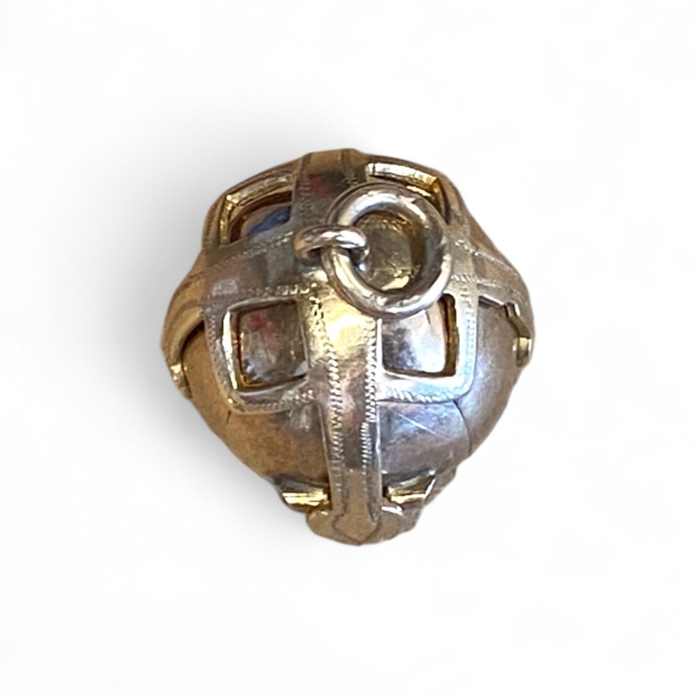 Yellow Metal Masonic Puzzle Ball Weight: 12g