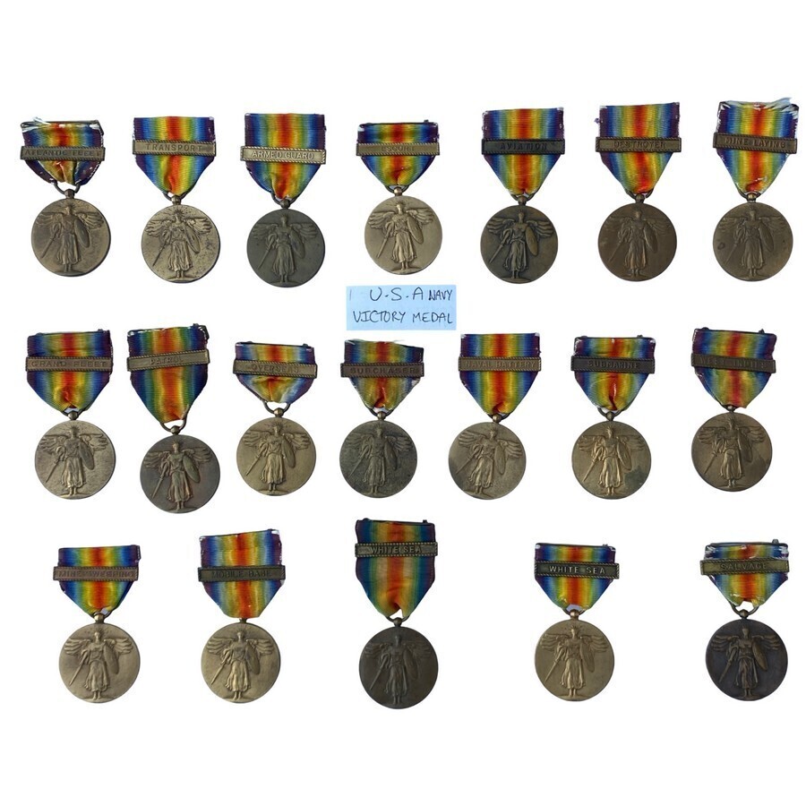 US Naval WWI Victory Medals: a presentation display cased collection of ...
