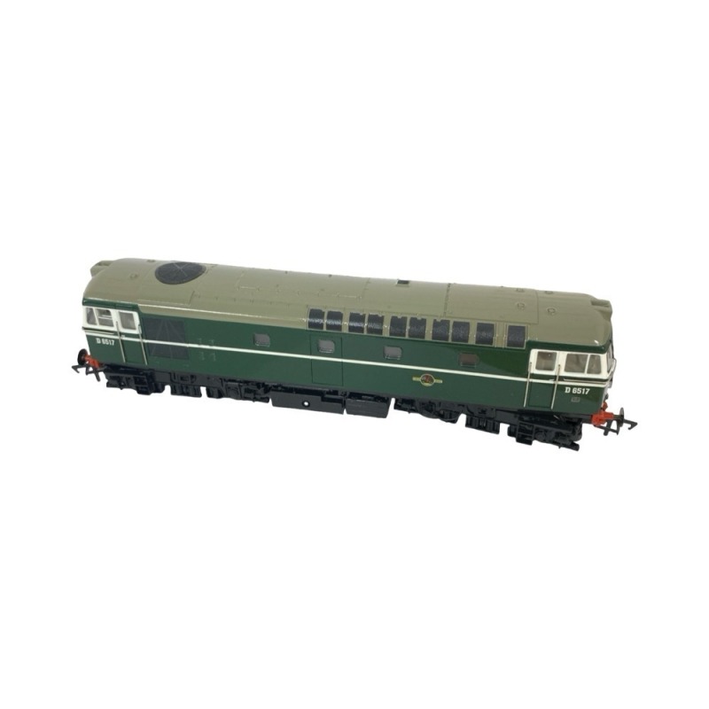Class 33 Diesel loco no. D6517. BR green glossy finish. Heljan Stock No ...