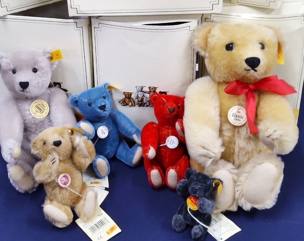 A collection of six Steiff miniature teddy bears including 1905, 1908 ...