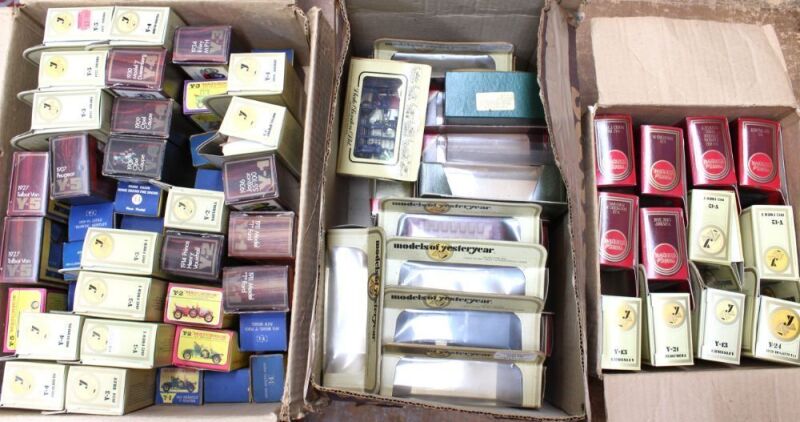 Eight boxes of assorted empty model railway boxes to include Hornby ...