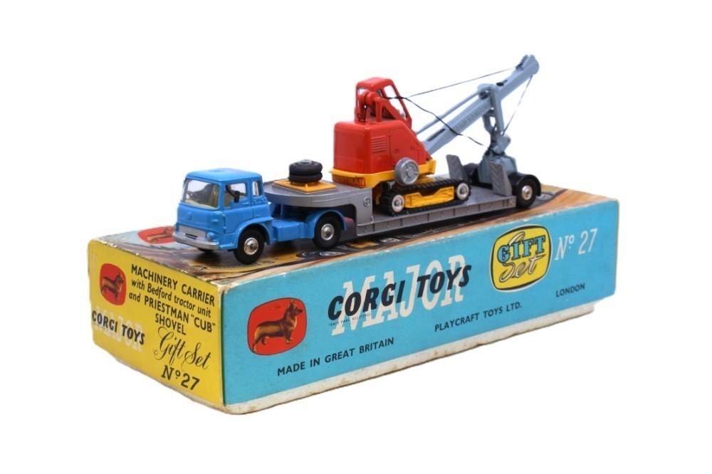 Corgi: A boxed Corgi Toys, Gift Set No. 27, Machinery Carrier with ...