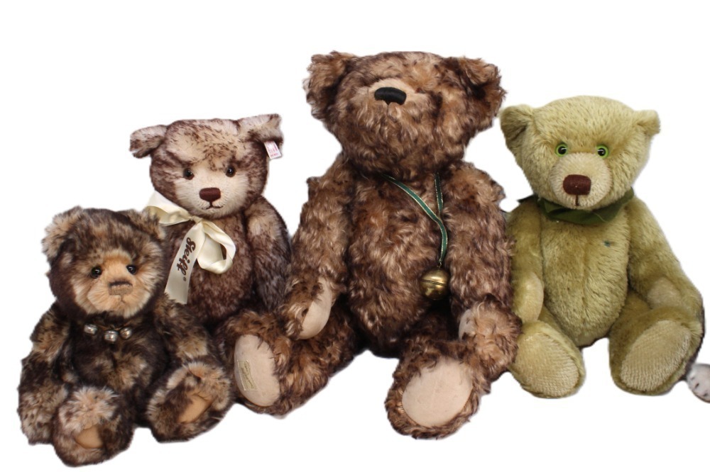 Bears: A collection of five assorted bears and plush toys to include ...