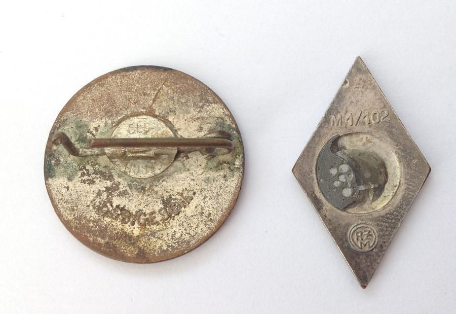 WW2 Third Reich HJ Deutsche Arbeiter Jugend Membership badge. Pin a/f ...