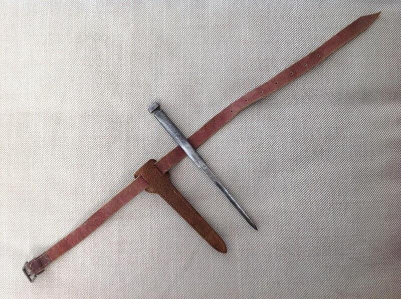 WW2 British SOE Special Operations Executive Sleeve Dagger. Fullered ...