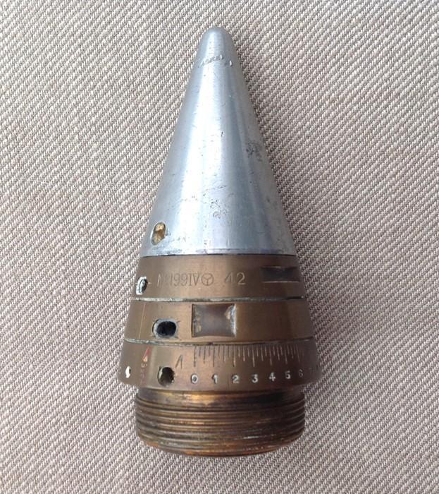 WW2 British Artillery Fuze No199IV for the 3.7inch Anti - Aircraft gun ...