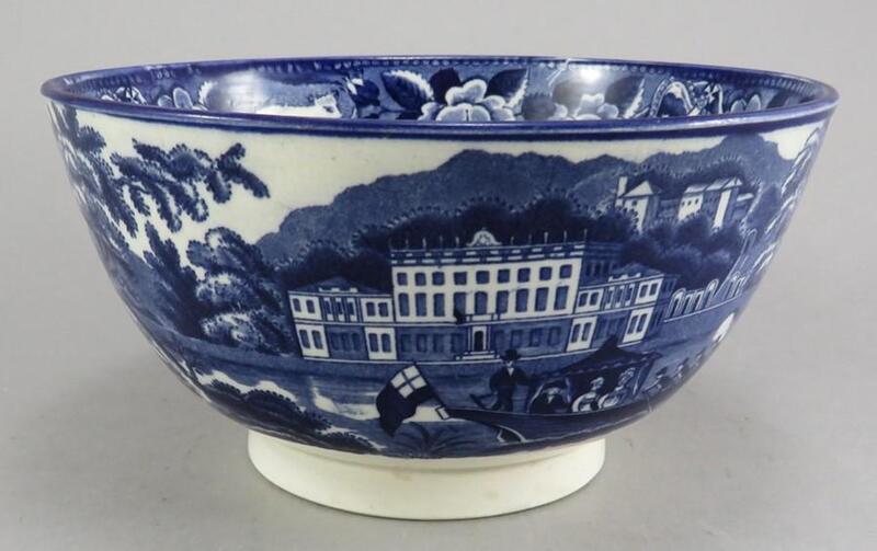An early nineteenth century commemorative blue and white transfer ...